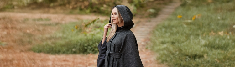 Authentic Irish Wool Capes From The Weavers Of Ireland – Weavers of Ireland