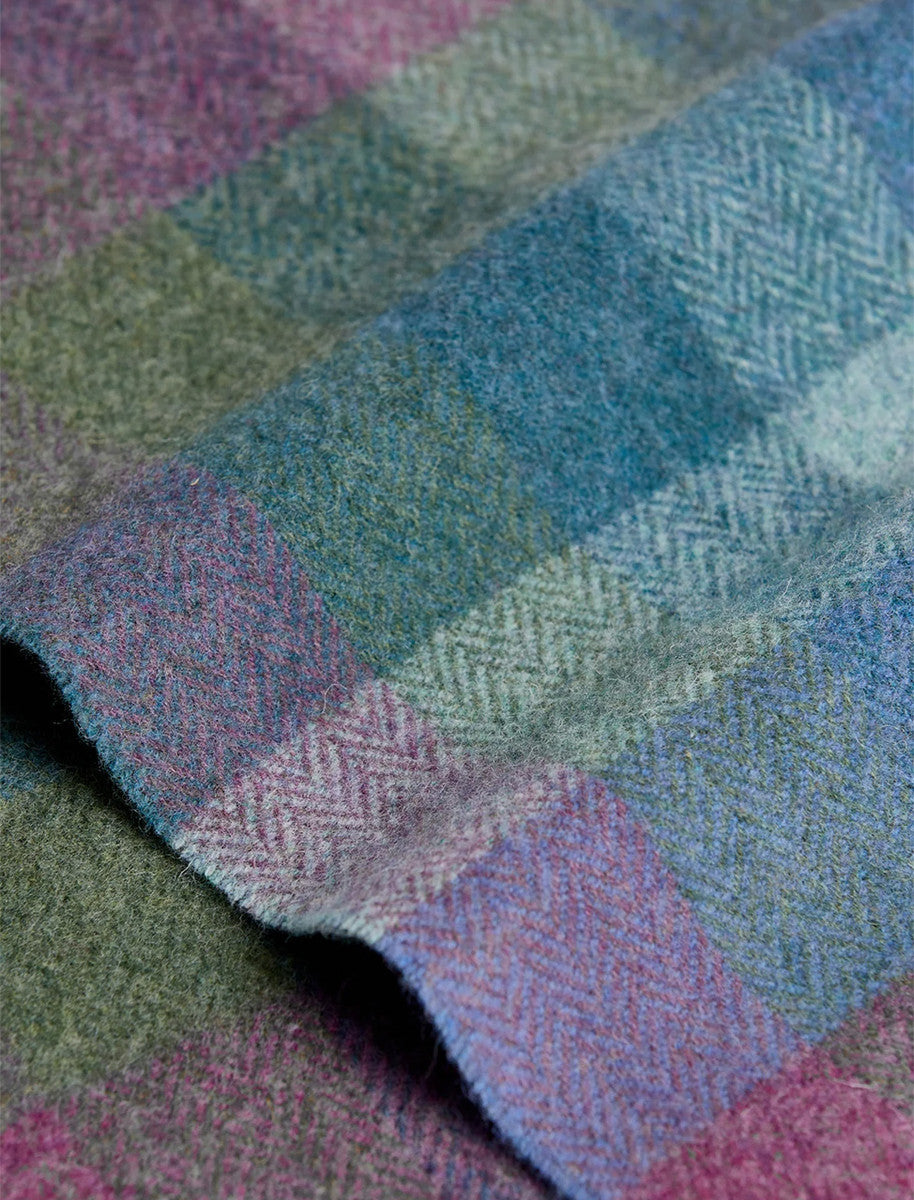 Lambswool Throws – Weavers of Ireland